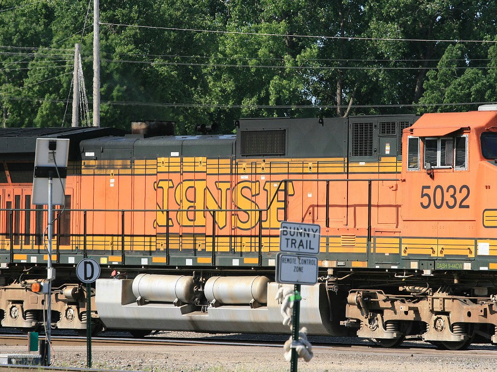 BNSF 5032